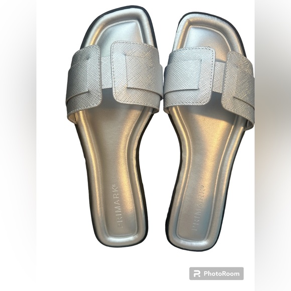 Primark | Shoes | Primark Silver Flat Sandal Size Us 8 New With Tag In ...